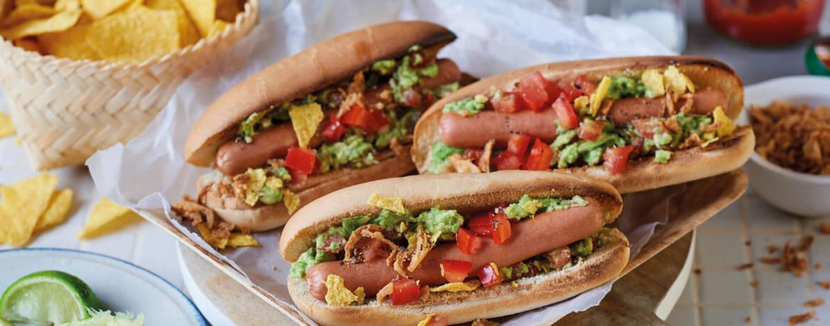 Hot Dog mit Guacamole und Nachos - Rezept | LIDL Kochen