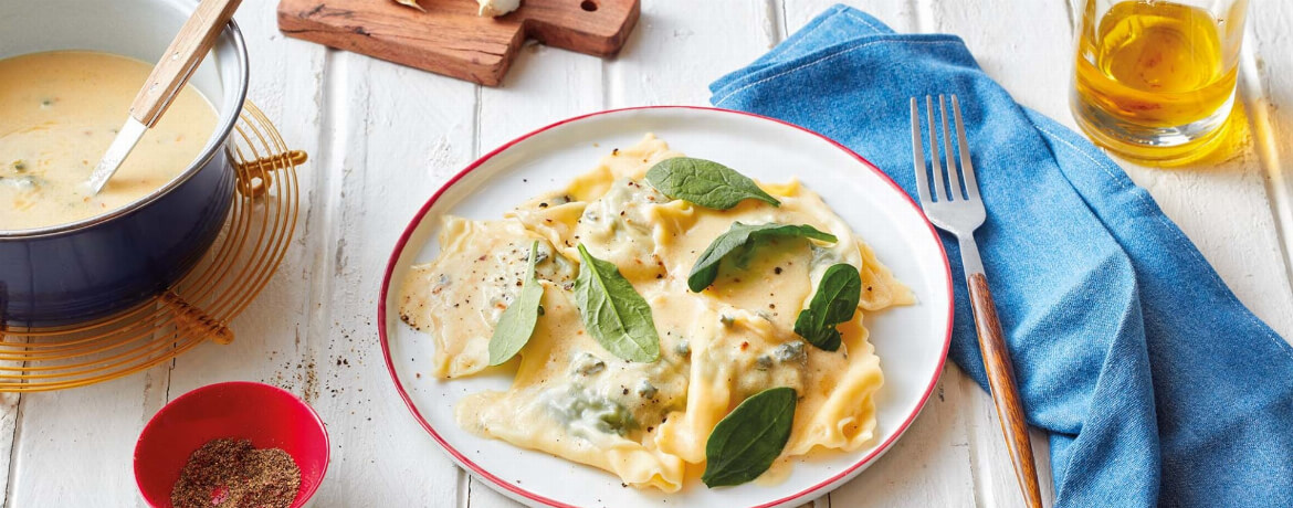 Spinat-Ravioli mit Käsesauce - Rezept | LIDL Kochen