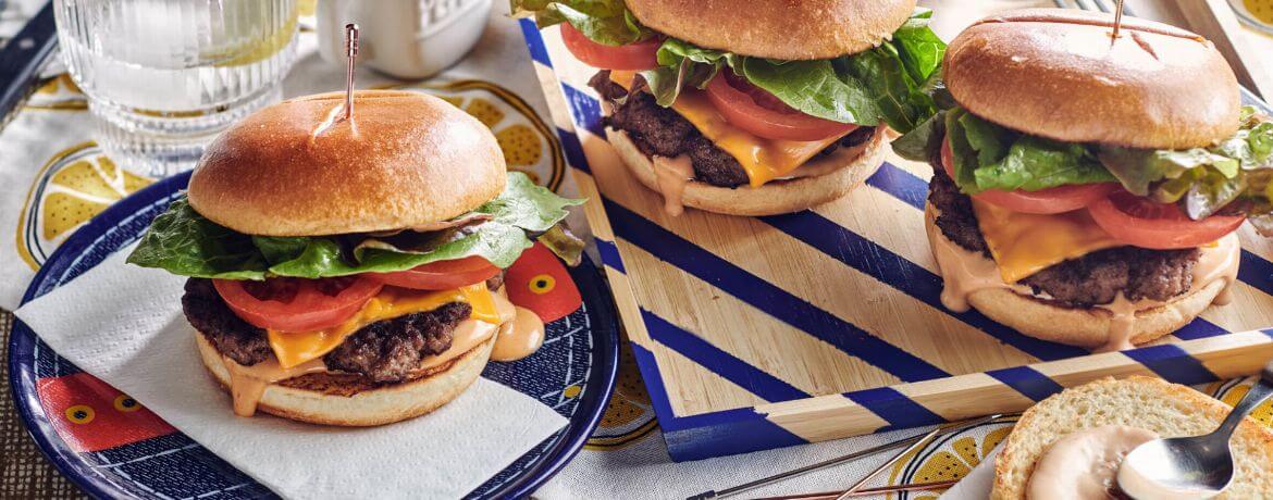 Klassischer Smashed Cheeseburger - Rezept | LIDL Kochen