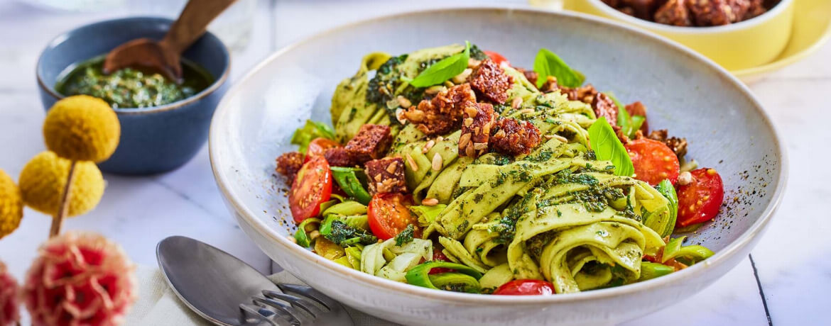 Tagliatelle mit Basilikumpesto - Rezept | LIDL Kochen