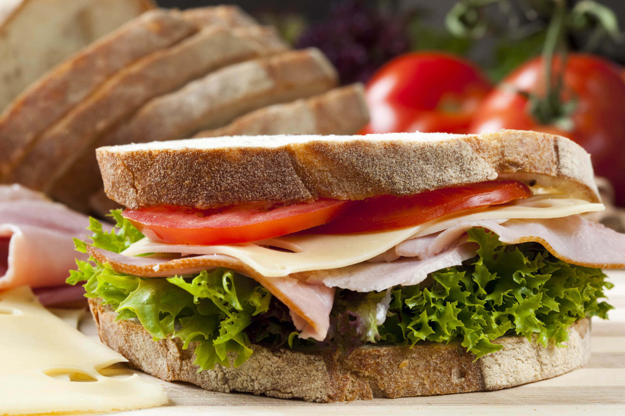 Brot mit Schinken und Käse - Rezept | LIDL Kochen