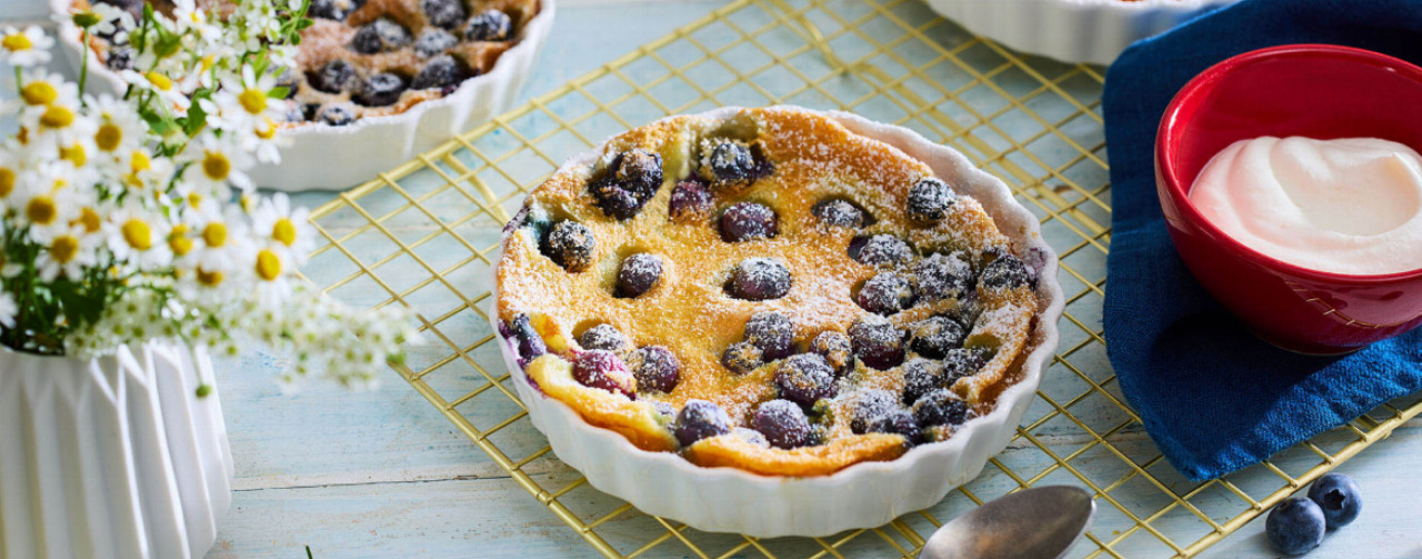 Heidelbeer Clafoutis mit Sahne - Rezept | LIDL Kochen